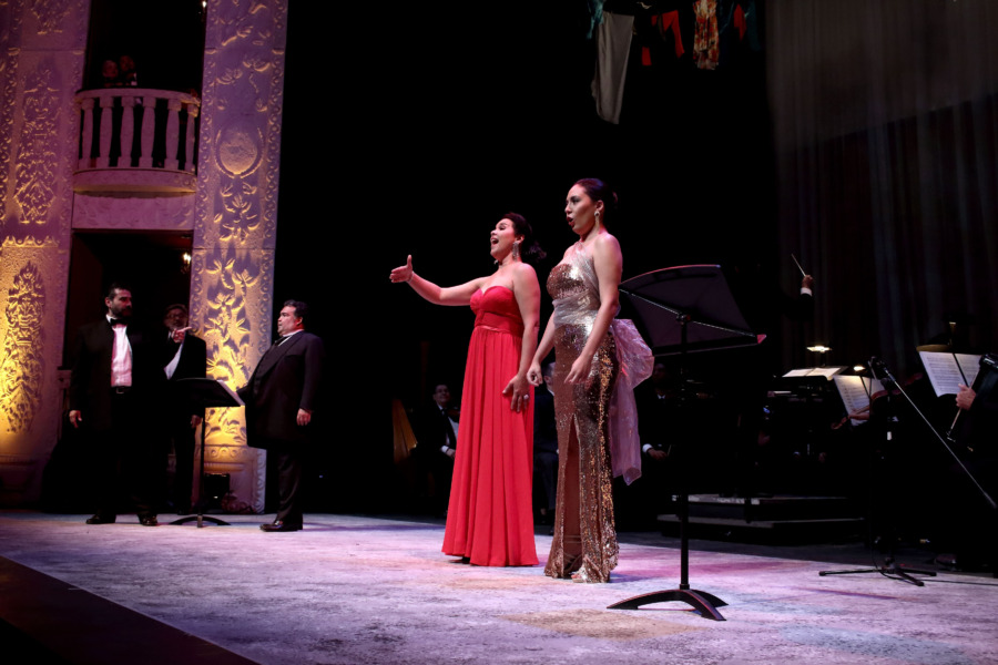 Ópera Gala Caracas: Un viaje en doble vía